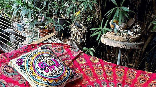 5 Chic and Tasteful Ways to use your new Tapestry – Bless International
